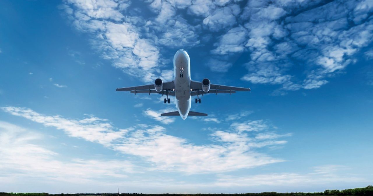 home-hero-plane | Bii